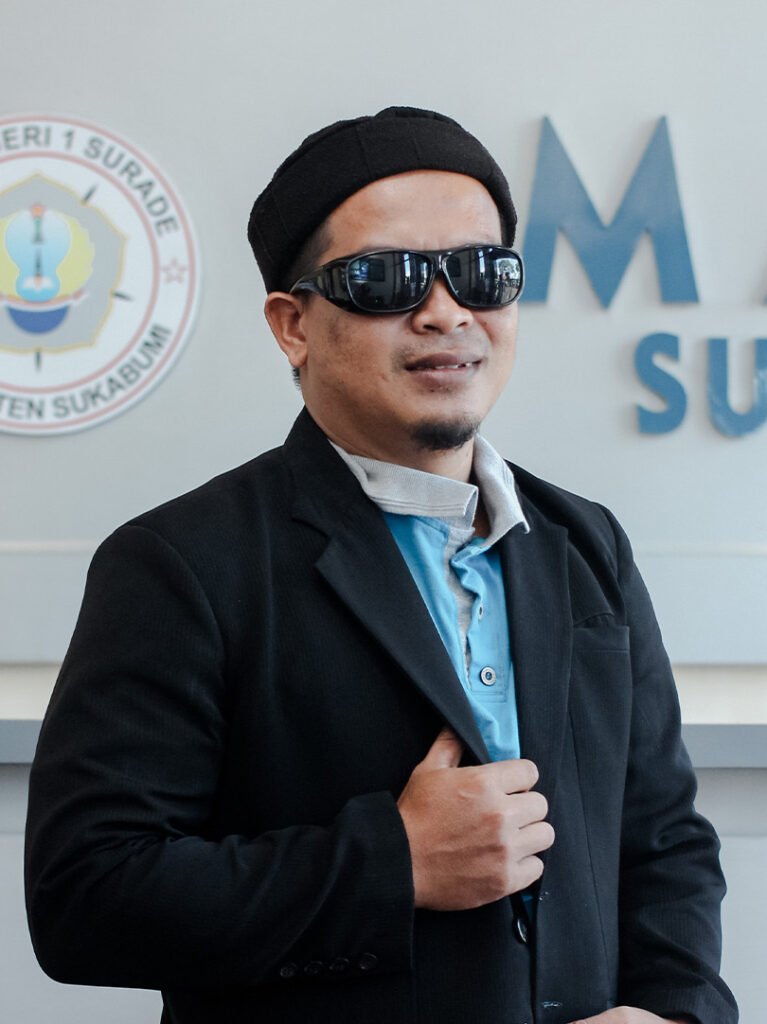 Basuni Firmansyah, S.Pd.I – SMA Negeri 1 Surade – Kabupaten Sukabumi